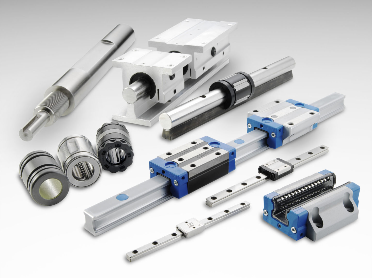 Round-rail linear guide or profile-rail linear guide?