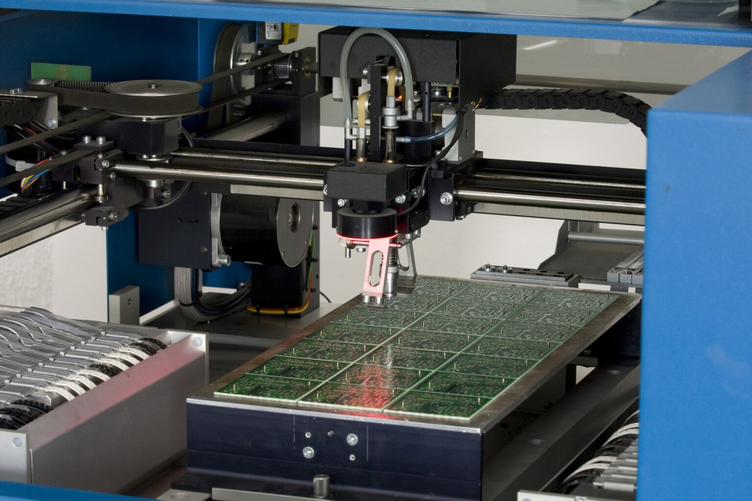 Comparing belt-drive types for automation applications